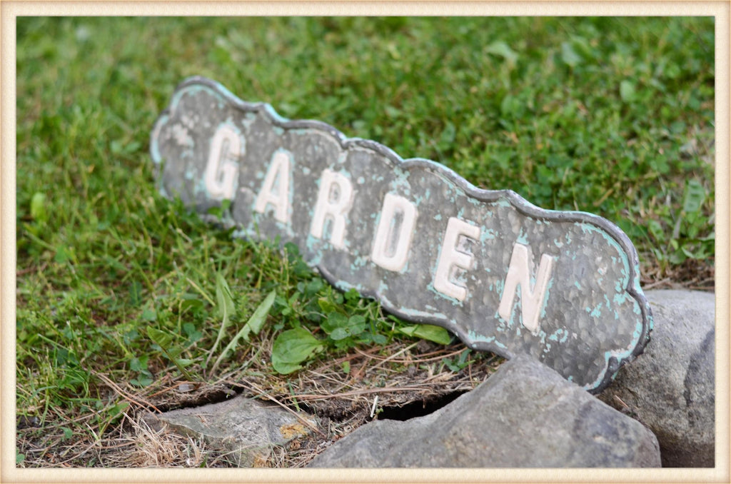 Scalloped Tin Garden Sign – 1900 House and Home